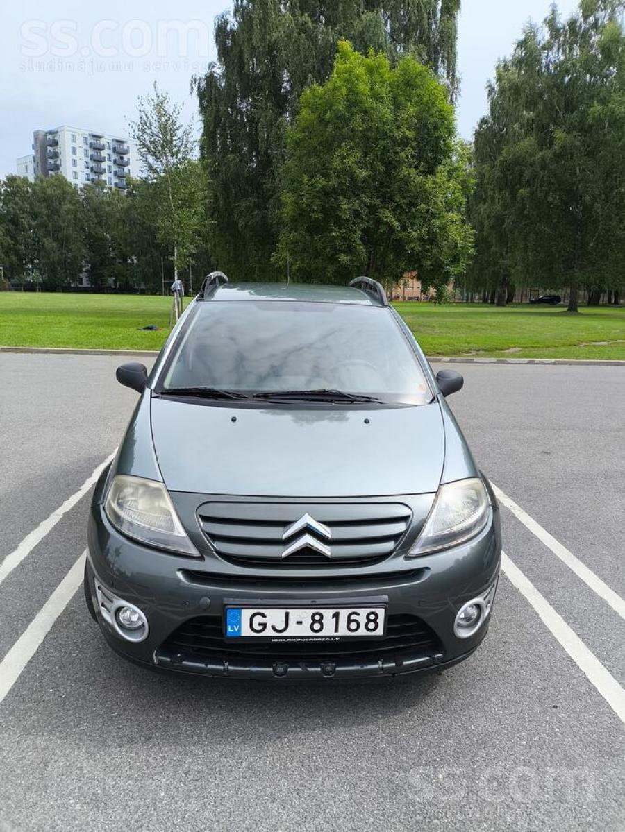 Green Citroen C3 2007 in Riga, with an engine capacity of 1.60 L and mileage of 160 thousand km for 900 €, photo 5 on AUTOMOTO.COM.LV