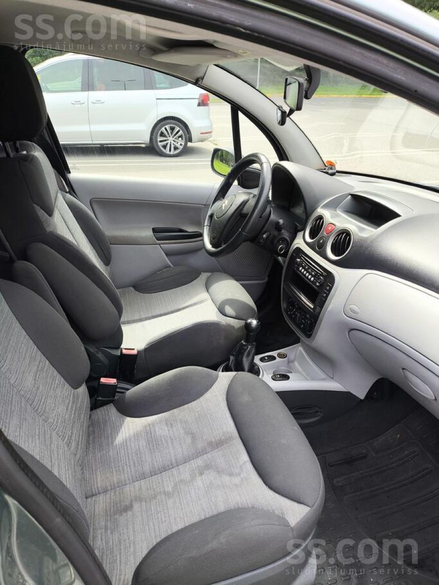 Green Citroen C3 2007 in Riga, with an engine capacity of 1.60 L and mileage of 160 thousand km for 900 €, photo 8 on AUTOMOTO.COM.LV