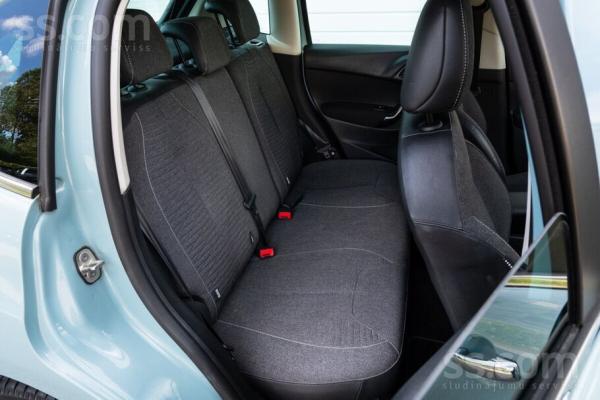 Green Citroen C3 2016 in Riga, with an engine capacity of 1.60 L and mileage of 69 thousand km for 6950 €, photo 8 on AUTOMOTO.COM.LV