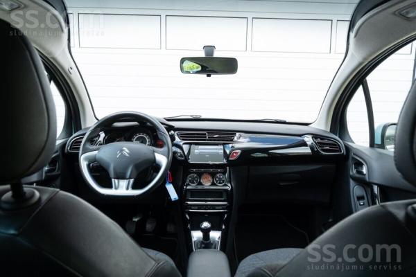 Green Citroen C3 2016 in Riga, with an engine capacity of 1.60 L and mileage of 69 thousand km for 6950 €, photo 9 on AUTOMOTO.COM.LV