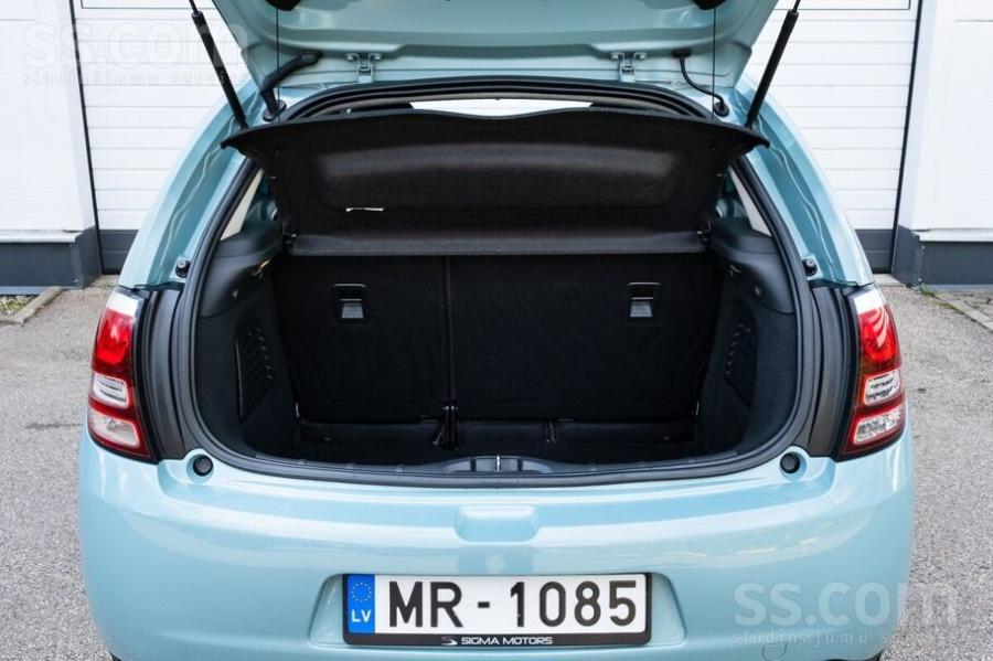 Green Citroen C3 2016 in Riga, with an engine capacity of 1.60 L and mileage of 69 thousand km for 6350 €, photo 16 on AUTOMOTO.COM.LV