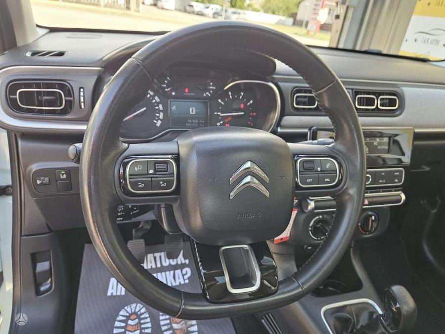Green Citroen C3 2017 in Siauliai, with an engine capacity of 1.20 L and mileage of 196 thousand km for 4950 €, photo 21 on AUTOMOTO.COM.LV