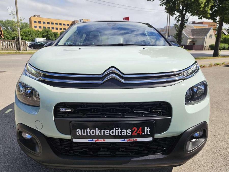 Green Citroen C3 2017 in Siauliai, with an engine capacity of 1.20 L and mileage of 196 thousand km for 4950 €, photo 3 on AUTOMOTO.COM.LV