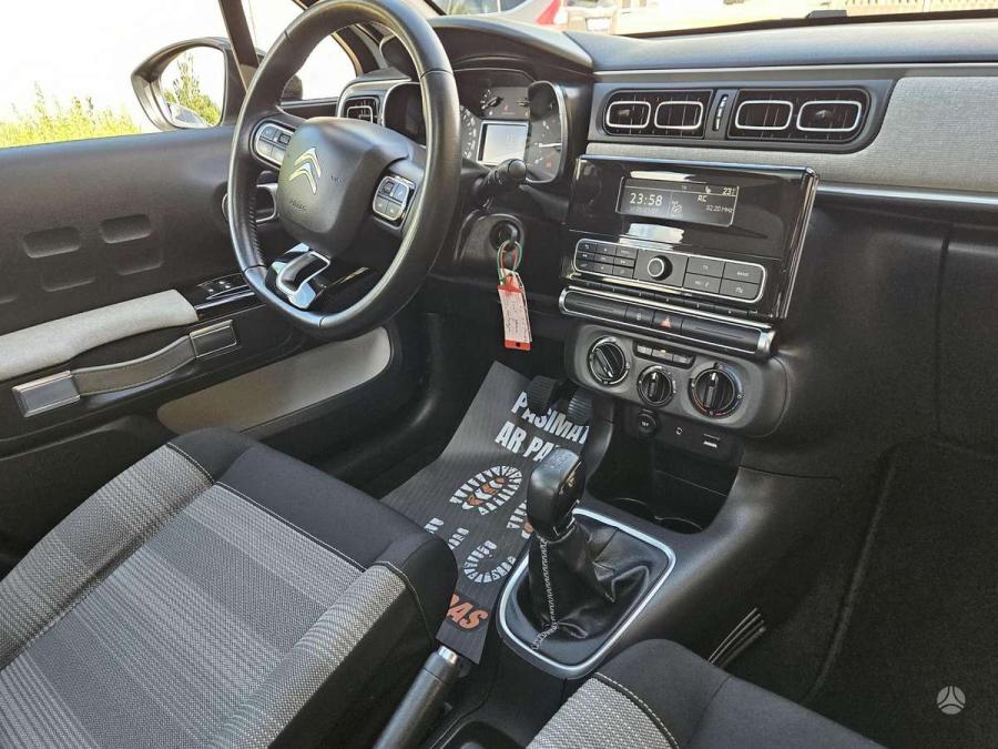 Green Citroen C3 2017 in Siauliai, with an engine capacity of 1.20 L and mileage of 196 thousand km for 4950 €, photo 20 on AUTOMOTO.COM.LV