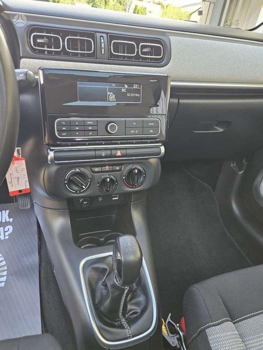 Green Citroen C3 2017 in Siauliai, with an engine capacity of 1.20 L and mileage of 196 thousand km for 4950 €, photo 22 on AUTOMOTO.COM.LV