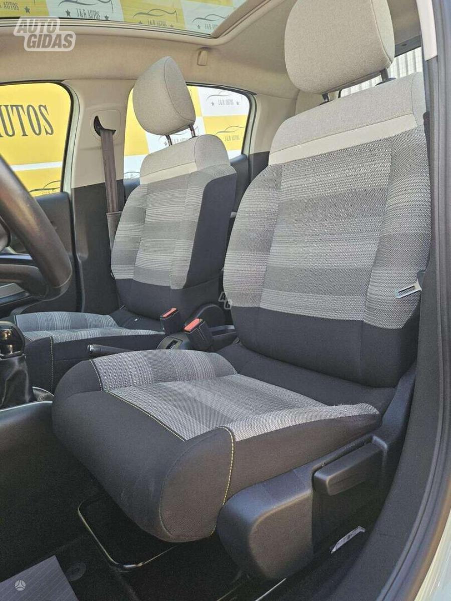 Zaļš Citroen C3 2017 Šauļi, ar dzinēja tilpumu 1.20 L un nobraukumu 196 tūkst. km par 4950 €, foto 16 vietnē AUTOMOTO.COM.LV
