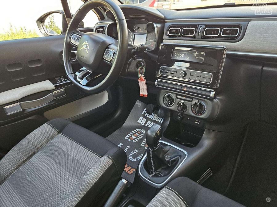 Zaļš Citroen C3 2017 Šauļi, ar dzinēja tilpumu 1.20 L un nobraukumu 196 tūkst. km par 4950 €, foto 20 vietnē AUTOMOTO.COM.LV