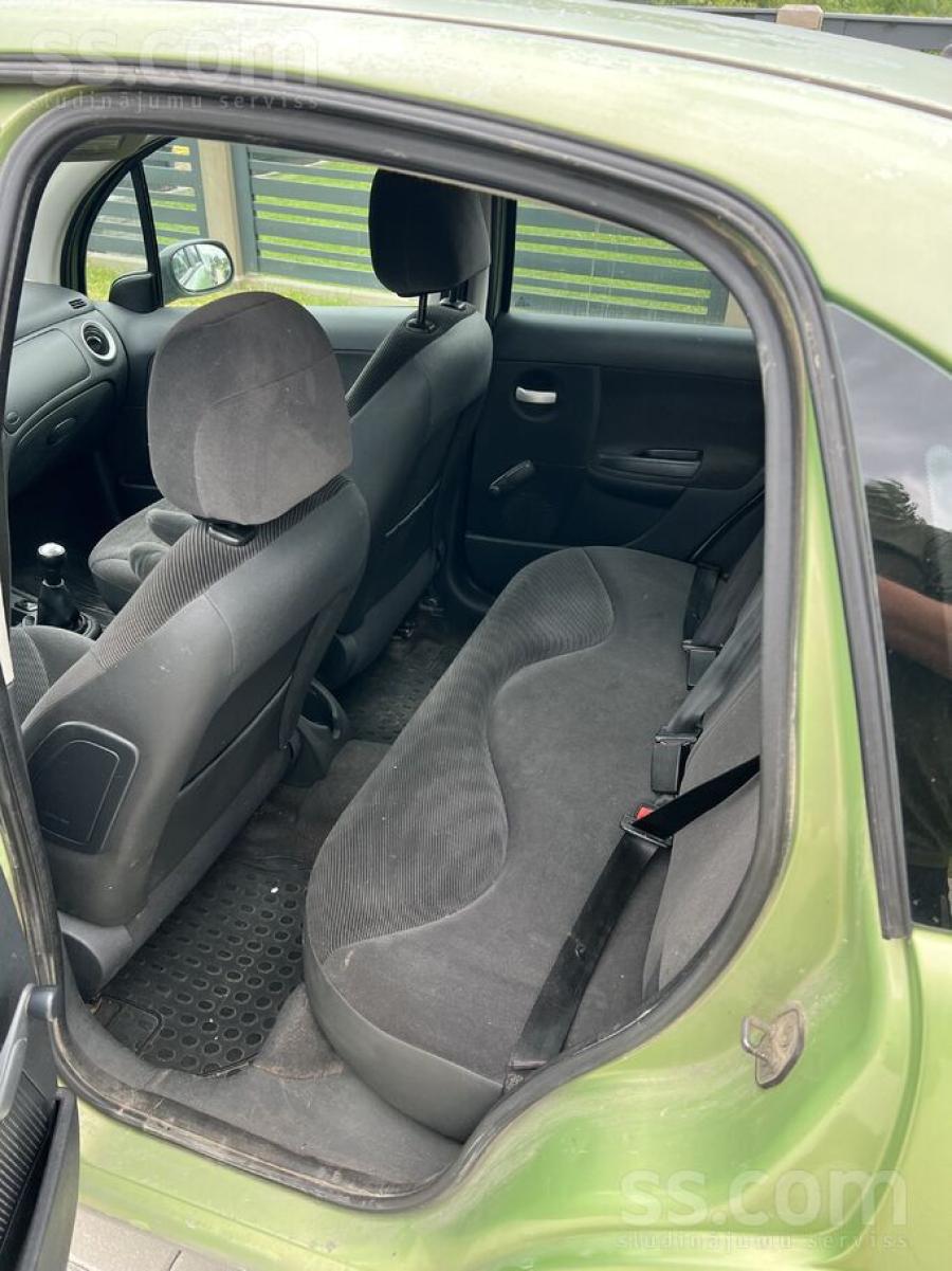 Zaļš Citroen C3 2008 Rīga, ar dzinēja tilpumu 1.60 L un nobraukumu 180 tūkst. km par 270 €, foto 5 vietnē AUTOMOTO.COM.LV