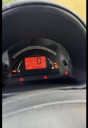 Grey Citroen C3 2002 in Kaunas, with an engine capacity of 1.36 L and mileage of 160 thousand km for 950 €, photo 5 on AUTOMOTO.COM.LV