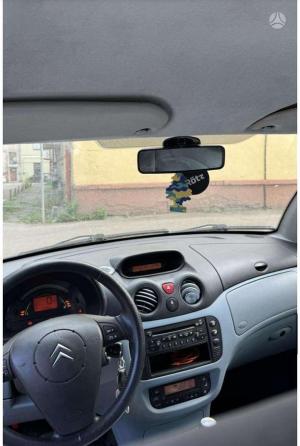 Grey Citroen C3 2002 in Kaunas, with an engine capacity of 1.36 L and mileage of 160 thousand km for 950 €, photo 11 on AUTOMOTO.COM.LV