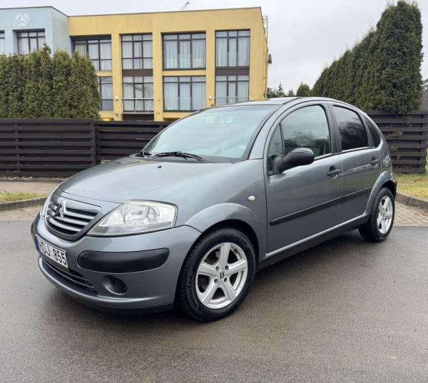 Pelēks Citroen C3 2004 Viļņa, ar dzinēja tilpumu 1.36 L un nobraukumu 177 tūkst. km par 1850 €, foto 1 vietnē AUTOMOTO.COM.LV
