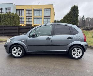 Pelēks Citroen C3 2004 Viļņa, ar dzinēja tilpumu 1.36 L un nobraukumu 177 tūkst. km par 1850 €, foto 6 vietnē AUTOMOTO.COM.LV