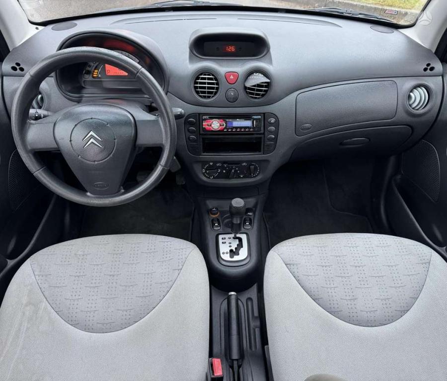 Pelēks Citroen C3 2004 Viļņa, ar dzinēja tilpumu 1.36 L un nobraukumu 177 tūkst. km par 1850 €, foto 10 vietnē AUTOMOTO.COM.LV