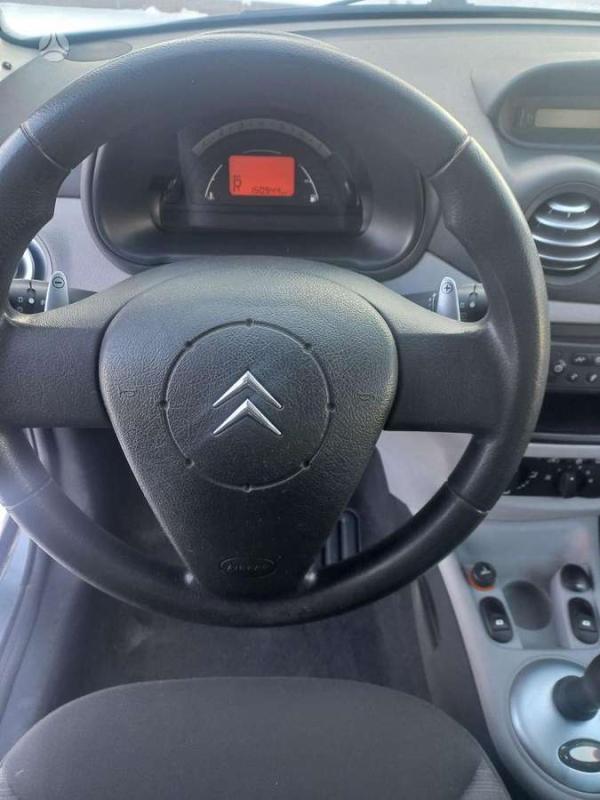 Pelēks Citroen C3 2004 Šauļi, ar dzinēja tilpumu 1.36 L un nobraukumu 151 tūkst. km par 1750 €, foto 8 vietnē AUTOMOTO.COM.LV