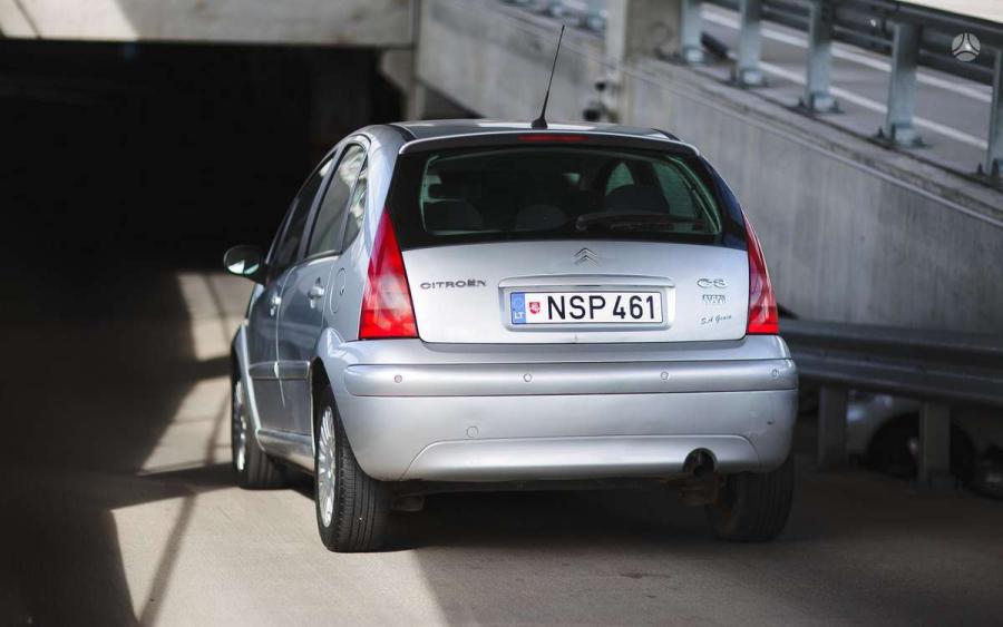 Pelēks Citroen C3 2004 Viļņa, ar dzinēja tilpumu 1.36 L un nobraukumu 143 tūkst. km par 1450 €, foto 3 vietnē AUTOMOTO.COM.LV