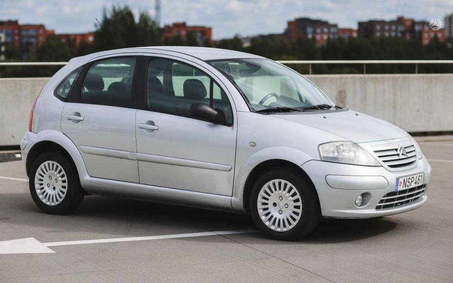 Pelēks Citroen C3 2004 Viļņa, ar dzinēja tilpumu 1.36 L un nobraukumu 143 tūkst. km par 1450 €, foto 11 vietnē AUTOMOTO.COM.LV