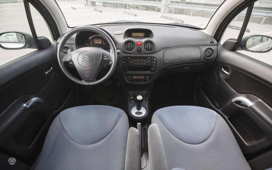 Pelēks Citroen C3 2004 Viļņa, ar dzinēja tilpumu 1.36 L un nobraukumu 143 tūkst. km par 1450 €, foto 20 vietnē AUTOMOTO.COM.LV