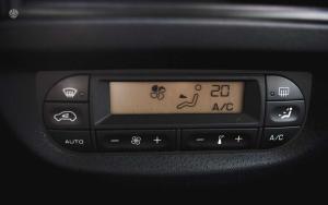 Pelēks Citroen C3 2004 Viļņa, ar dzinēja tilpumu 1.36 L un nobraukumu 143 tūkst. km par 1450 €, foto 21 vietnē AUTOMOTO.COM.LV