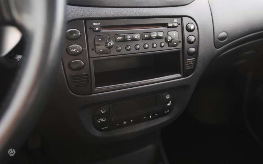 Pelēks Citroen C3 2004 Viļņa, ar dzinēja tilpumu 1.36 L un nobraukumu 143 tūkst. km par 1450 €, foto 27 vietnē AUTOMOTO.COM.LV