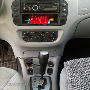 Pelēks Citroen C3 2004 Tallina, ar dzinēja tilpumu 1.40 L un nobraukumu 200 tūkst. km par 500 €, foto 7 vietnē AUTOMOTO.COM.LV