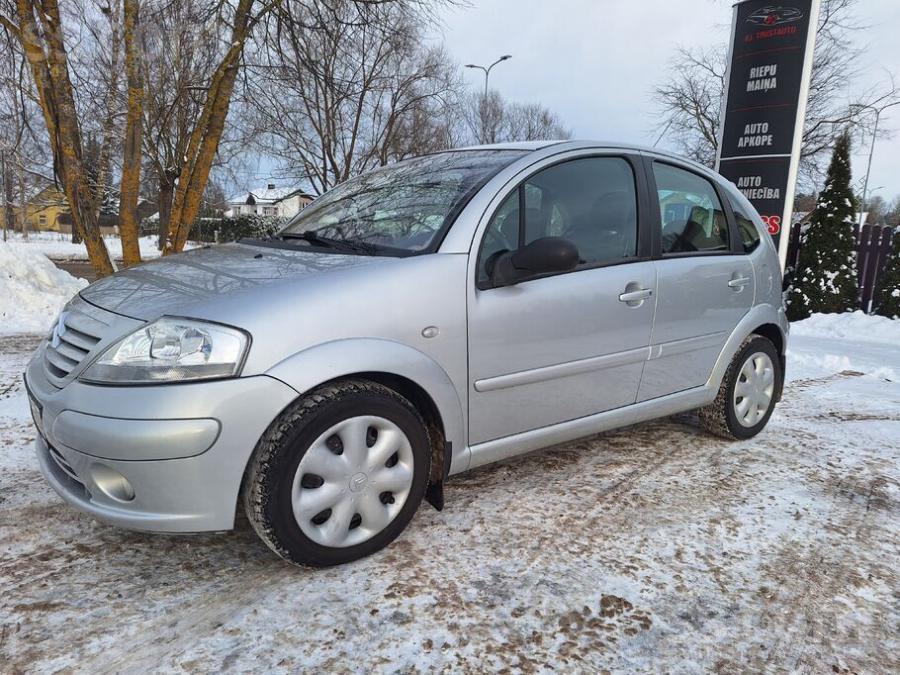 Grey Citroen C3 2005 in Valmiera, with an engine capacity of 1.40 L and mileage of 212 thousand km for 1200 €, photo 1 on AUTOMOTO.COM.LV
