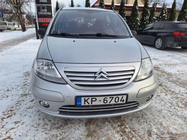 Grey Citroen C3 2005 in Valmiera, with an engine capacity of 1.40 L and mileage of 212 thousand km for 1200 €, photo 8 on AUTOMOTO.COM.LV