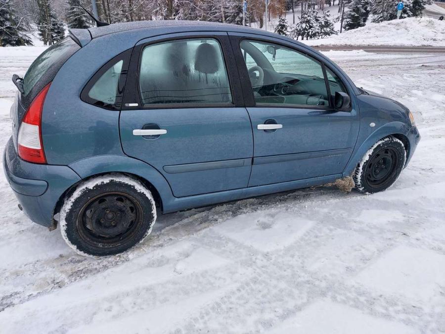 Grey Citroen C3 2006 in Marijampole, with an engine capacity of 1.40 L and mileage of 127 thousand km for 2000 €, photo 3 on AUTOMOTO.COM.LV
