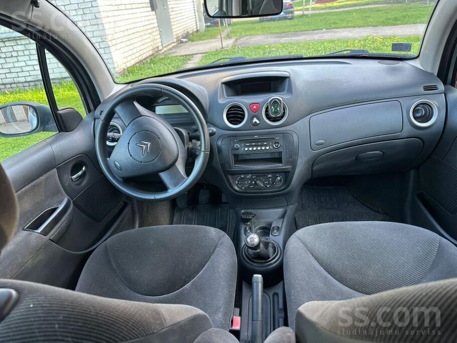 Pelēks Citroen C3 2007 Rīga, ar dzinēja tilpumu 1.40 L un nobraukumu 148 tūkst. km par 800 €, foto 2 vietnē AUTOMOTO.COM.LV