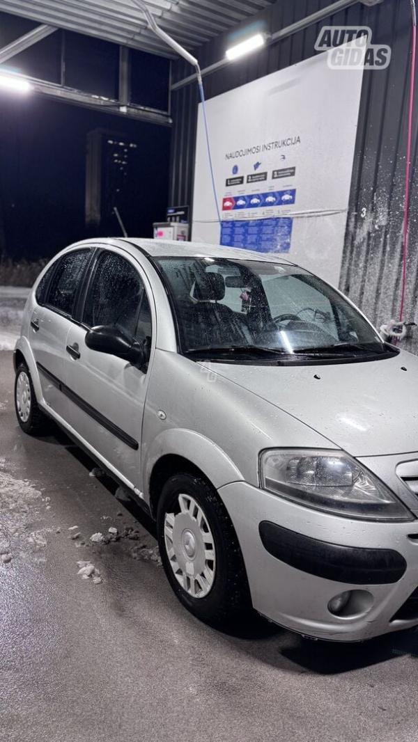 Pelēks Citroen C3 2007 Viļņa, ar dzinēja tilpumu 1.40 L un nobraukumu 203 tūkst. km par 850 €, foto 2 vietnē AUTOMOTO.COM.LV