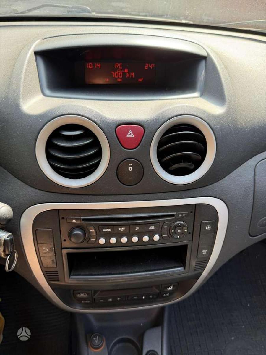 Pelēks Citroen C3 2007 Kauņa, ar dzinēja tilpumu 1.56 L un nobraukumu 245 tūkst. km par 499 €, foto 10 vietnē AUTOMOTO.COM.LV