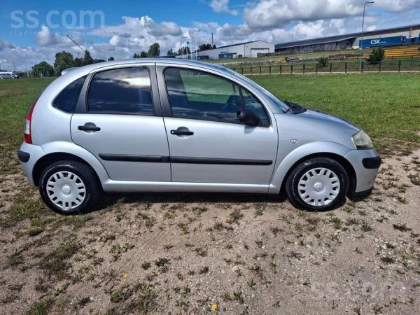 Grey Citroen C3 2008 in Tukums, with an engine capacity of 1.20 L and mileage of 218 thousand km for 2390 €, photo 4 on AUTOMOTO.COM.LV