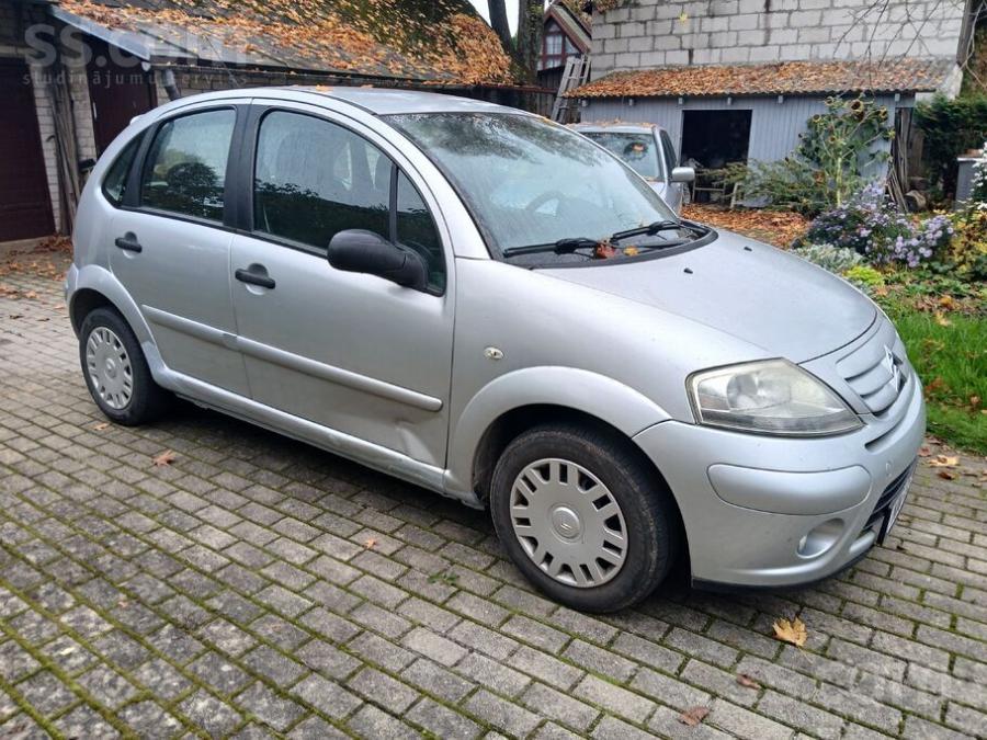 Pelēks Citroen C3 2008 Rīga, ar dzinēja tilpumu 1.40 L un nobraukumu 130 tūkst. km par 1800 €, foto 3 vietnē AUTOMOTO.COM.LV