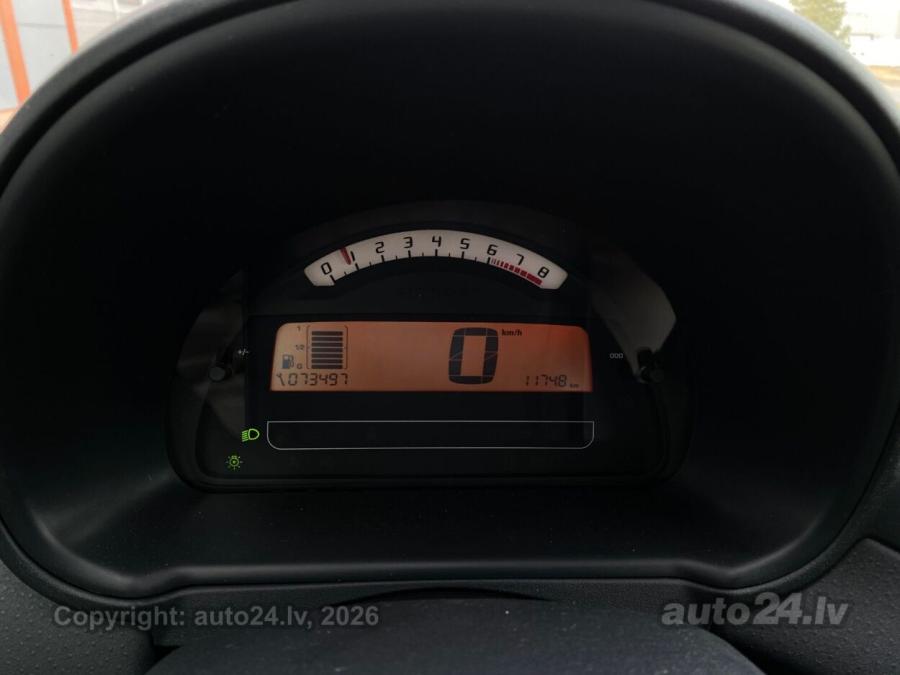 Grey Citroen C3 2009 in Tartu, with an engine capacity of 1.40 L and mileage of 74 thousand km for 2390 €, photo 14 on AUTOMOTO.COM.LV
