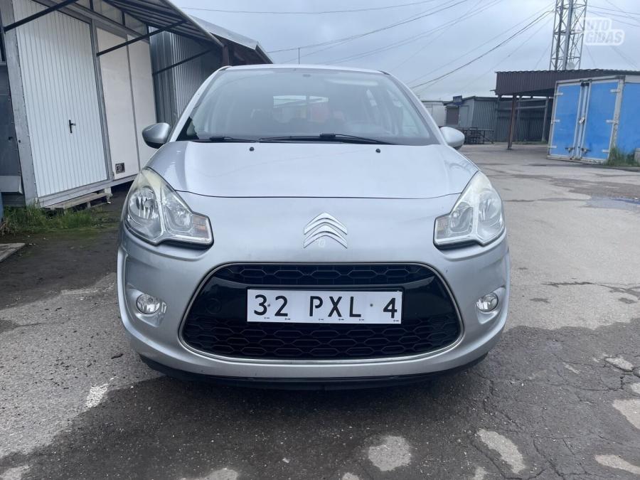 Grey Citroen C3 2011 in Panevezys, with an engine capacity of 1.60 L and mileage of 204 thousand km for 2650 €, photo 3 on AUTOMOTO.COM.LV