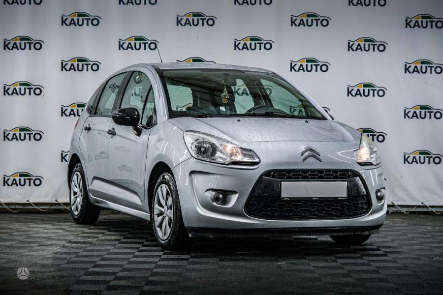Pelēks Citroen C3 2012 Kauņa, ar dzinēja tilpumu 1.40 L un nobraukumu 0 tūkst. km par 3390 €, foto 2 vietnē AUTOMOTO.COM.LV