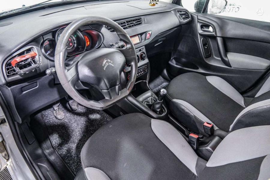 Pelēks Citroen C3 2012 Kauņa, ar dzinēja tilpumu 1.40 L un nobraukumu 0 tūkst. km par 3390 €, foto 5 vietnē AUTOMOTO.COM.LV