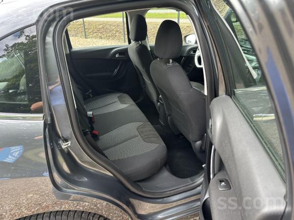 Pelēks Citroen C3 2013 Cēsis, ar dzinēja tilpumu 1.60 L un nobraukumu 0 tūkst. km par 6200 €, foto 9 vietnē AUTOMOTO.COM.LV