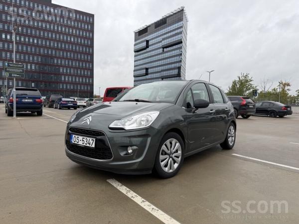 Grey Citroen C3 2013 in Riga, with an engine capacity of 1.20 L and mileage of 73 thousand km for 3999 €, photo 1 on AUTOMOTO.COM.LV