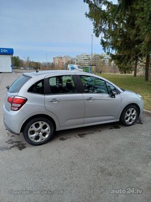 Pelēks Citroen C3 2014 Tallina, ar dzinēja tilpumu 1.20 L un nobraukumu 82 tūkst. km par 4300 €, foto 5 vietnē AUTOMOTO.COM.LV