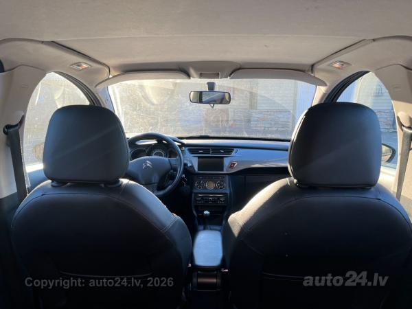 Pelēks Citroen C3 2014 Tallina, ar dzinēja tilpumu 1.20 L un nobraukumu 188 tūkst. km par 2500 €, foto 8 vietnē AUTOMOTO.COM.LV