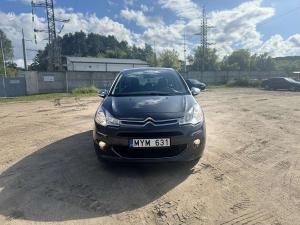 Pelēks Citroen C3 2014 Viļņa, ar dzinēja tilpumu 1.20 L un nobraukumu 150 tūkst. km par 3999 €, foto 3 vietnē AUTOMOTO.COM.LV