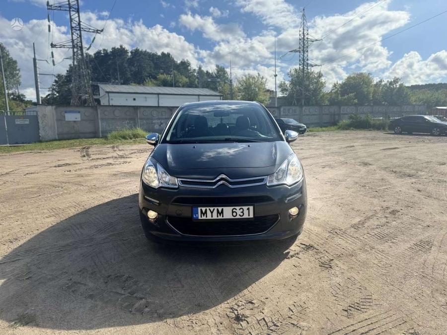 Pelēks Citroen C3 2014 Viļņa, ar dzinēja tilpumu 1.20 L un nobraukumu 150 tūkst. km par 3999 €, foto 3 vietnē AUTOMOTO.COM.LV