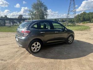 Pelēks Citroen C3 2014 Viļņa, ar dzinēja tilpumu 1.20 L un nobraukumu 150 tūkst. km par 3999 €, foto 5 vietnē AUTOMOTO.COM.LV