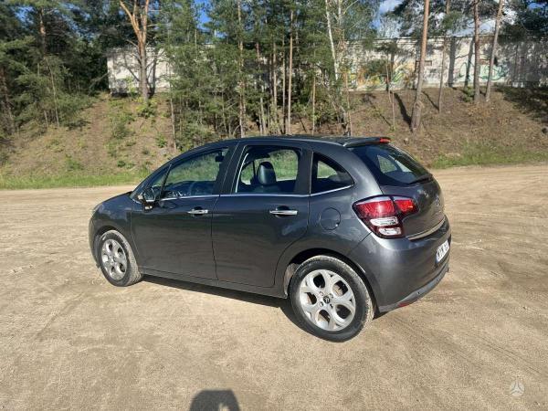 Pelēks Citroen C3 2014 Viļņa, ar dzinēja tilpumu 1.20 L un nobraukumu 150 tūkst. km par 3999 €, foto 6 vietnē AUTOMOTO.COM.LV