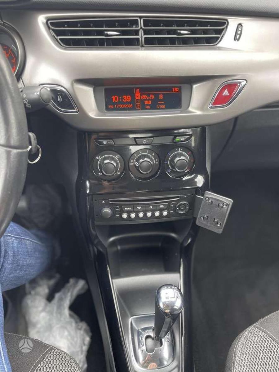 Grey Citroen C3 2014 in Marijampole, with an engine capacity of 1.40 L and mileage of 151 thousand km for 3950 €, photo 6 on AUTOMOTO.COM.LV