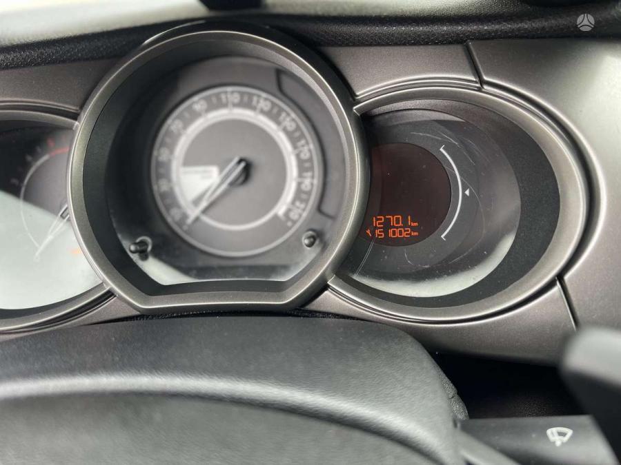 Grey Citroen C3 2014 in Marijampole, with an engine capacity of 1.40 L and mileage of 151 thousand km for 3950 €, photo 7 on AUTOMOTO.COM.LV