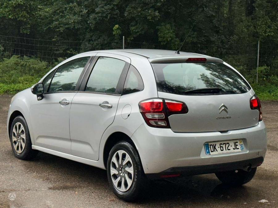 Grey Citroen C3 2014 in Taurage, with an engine capacity of 1.40 L and mileage of 290 thousand km for 1650 €, photo 4 on AUTOMOTO.COM.LV