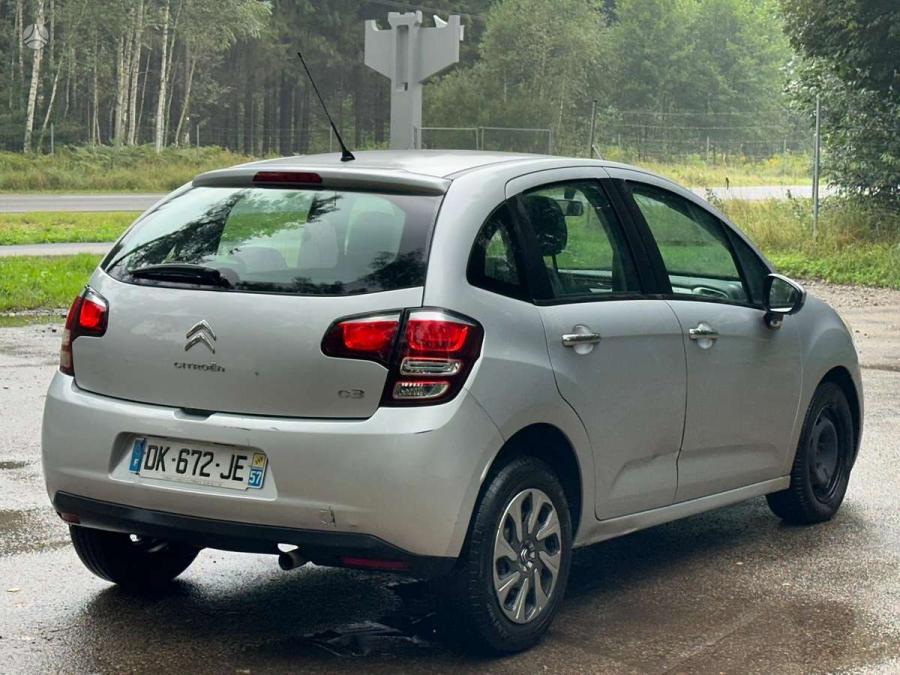 Grey Citroen C3 2014 in Taurage, with an engine capacity of 1.40 L and mileage of 290 thousand km for 1650 €, photo 6 on AUTOMOTO.COM.LV