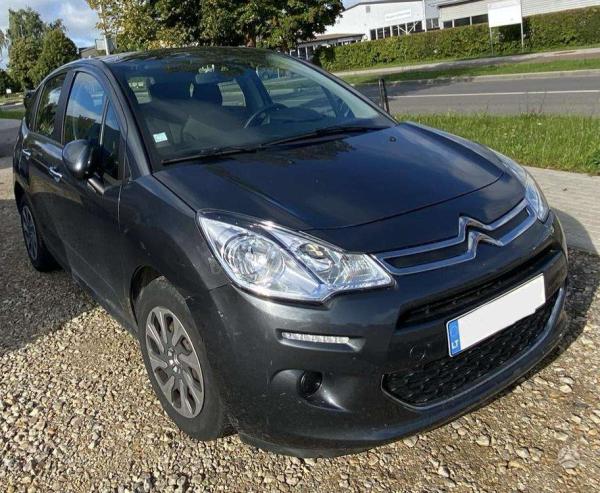 Grey Citroen C3 2014 in Siauliai, with an engine capacity of 1.12 L and mileage of 140 thousand km for 1100 €, photo 1 on AUTOMOTO.COM.LV