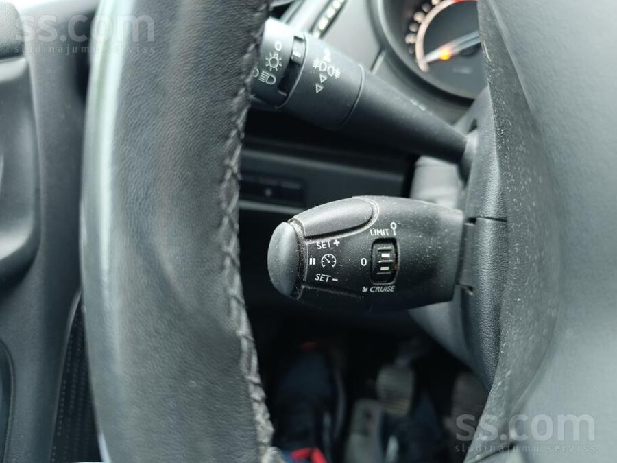 Pelēks Citroen C3 2016 Jelgava, ar dzinēja tilpumu 1.40 L un nobraukumu 0 tūkst. km par 3990 €, foto 17 vietnē AUTOMOTO.COM.LV